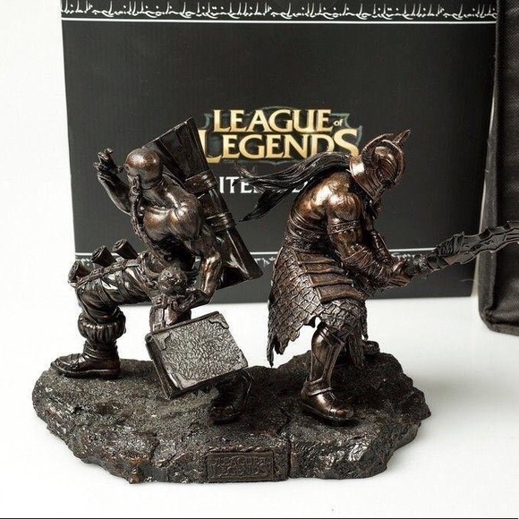 Games | League Of Legends Limited Edition Statue | Poshmark